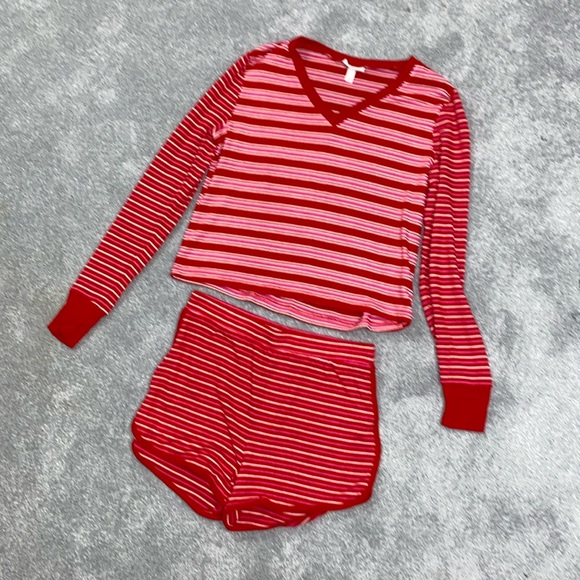 Colsie | Intimates & Sleepwear | Colsie 2 Piece Pajama Set | Poshmark